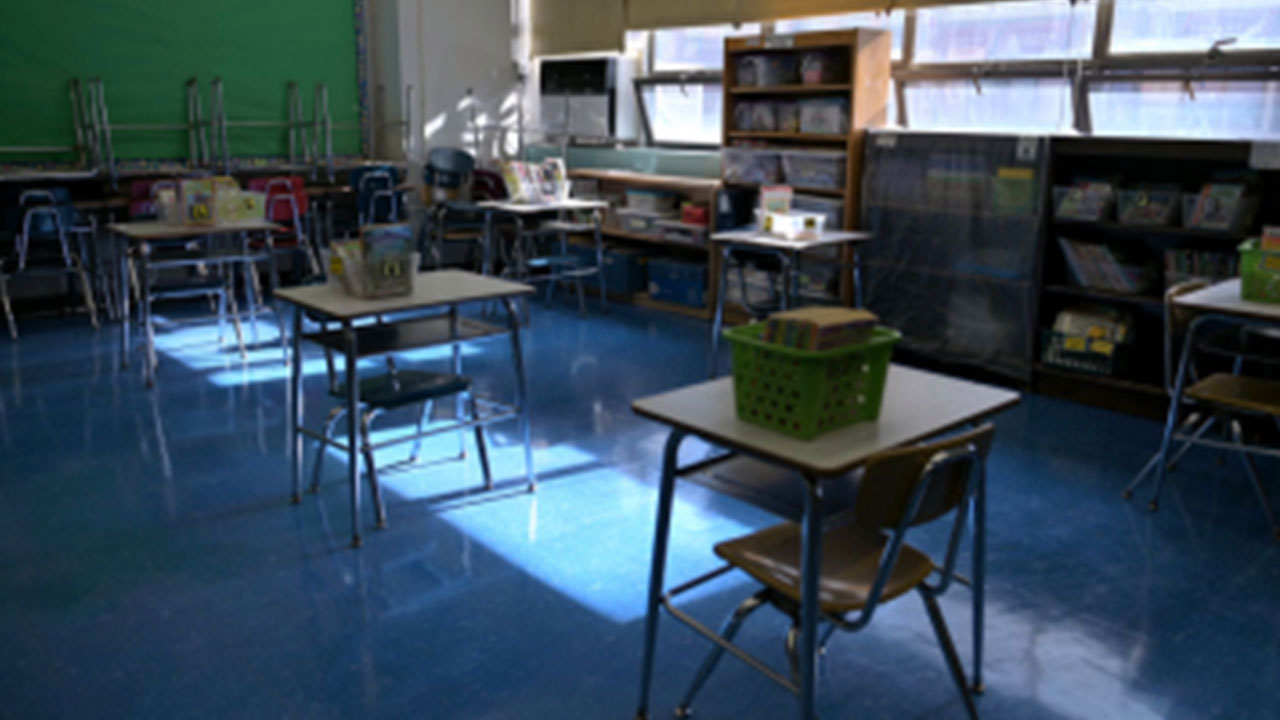 Gobierno de Puerto Rico ordena reiniciar clases presenciales a partir ...